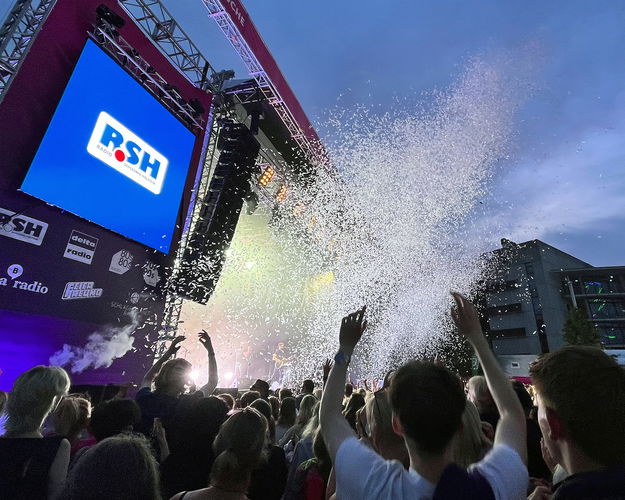 So war der Freitag auf der R.SH-Bühne an der Förde | R.SH